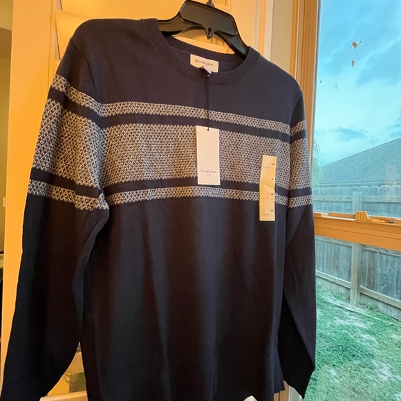 Goodfellow & Co | Sweaters | Goodfellow Co Crewneck Sweater In Blue And ...